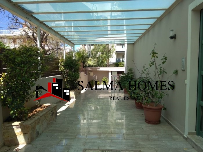 Γλυφαδα διατιθεται μεζονετα 198 τ.μ 3ος, 4ος οροφος, ετος κατασκευης ...